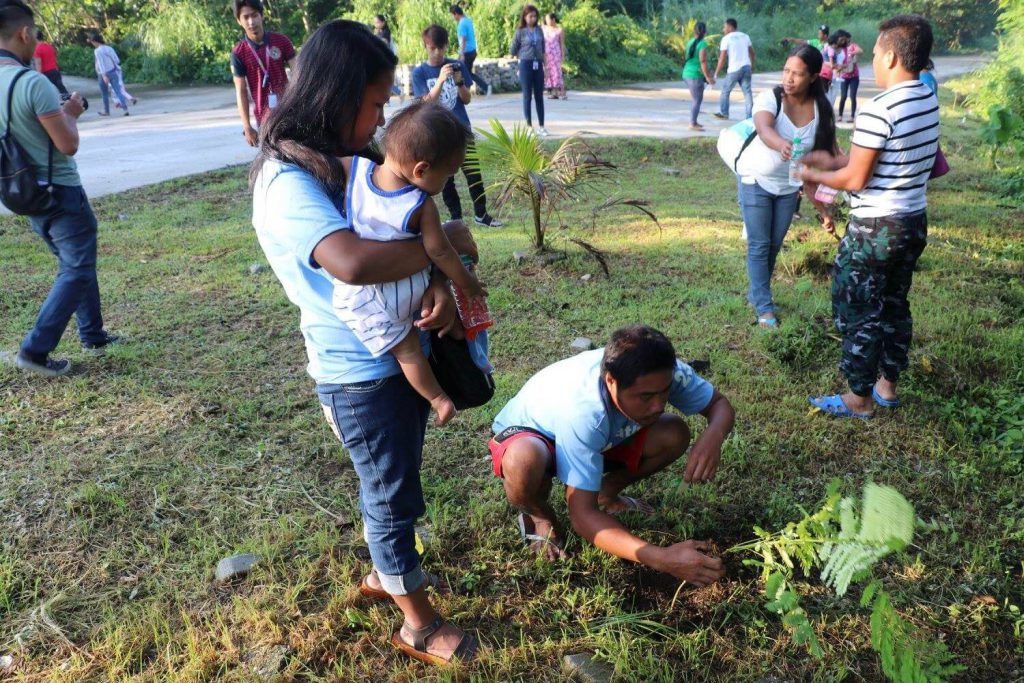 Mass wedding para sa mga magsing-irog sa bayan ng Sto. Tomas ...